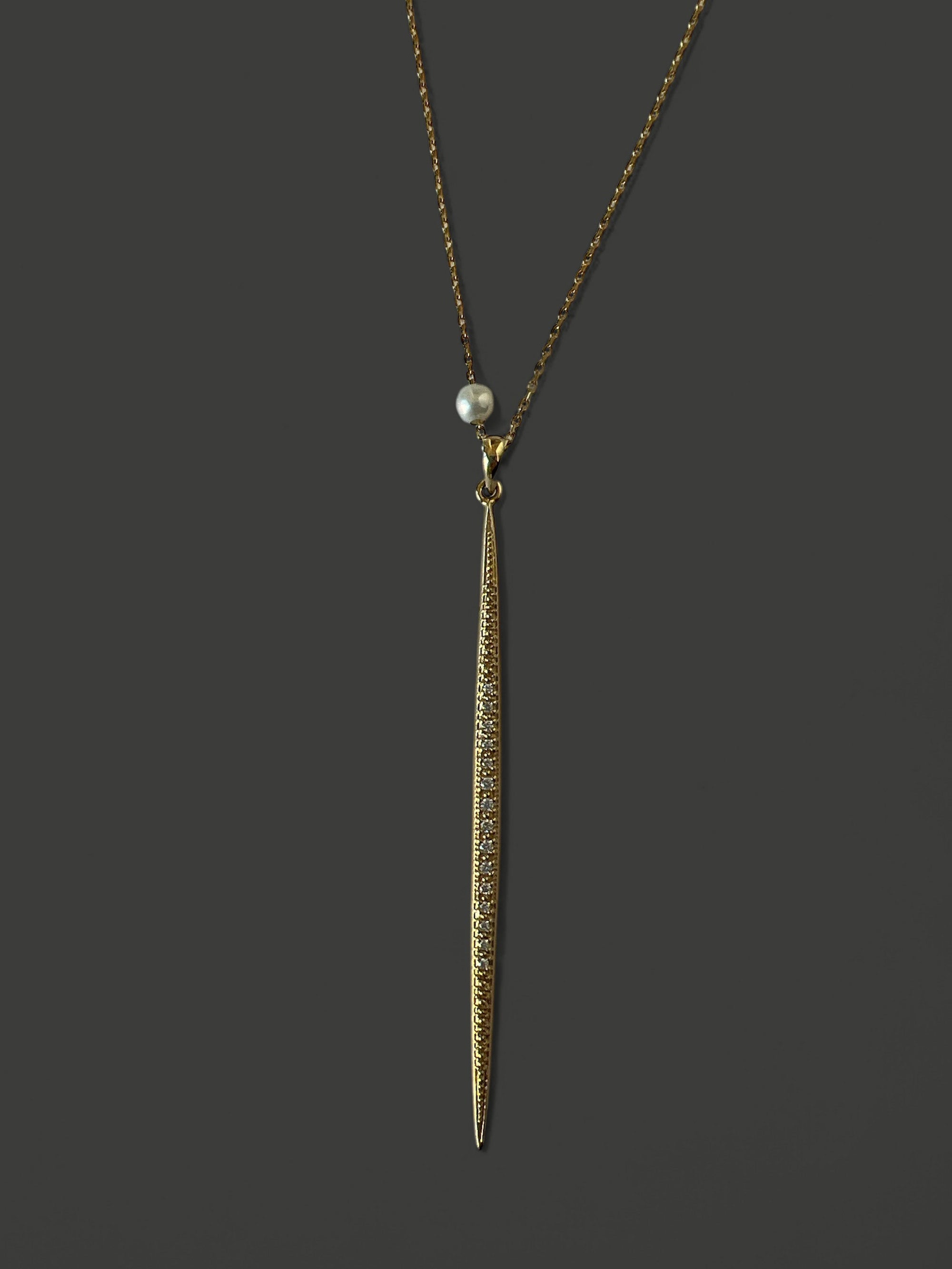 FN12 Large Diamond Icicle And Pearl Necklace